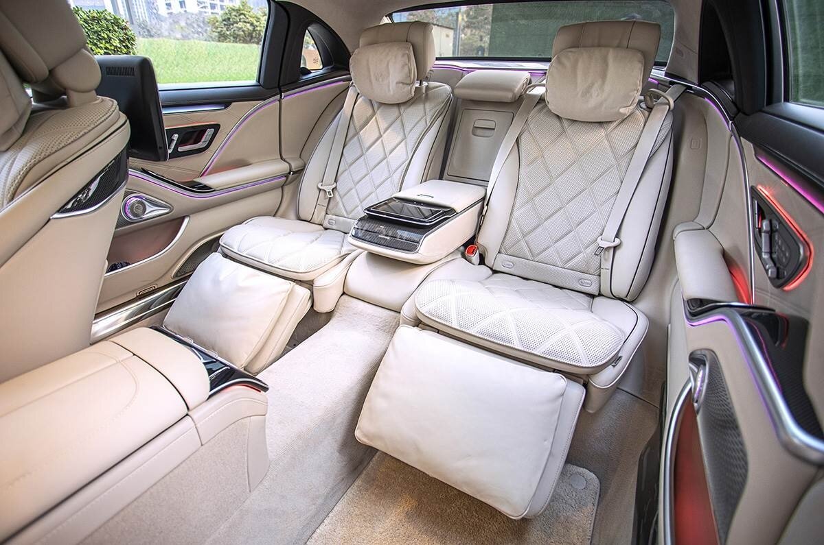 VIP Taxi | Luxury Chauffeur & Taxi Service Amsterdam